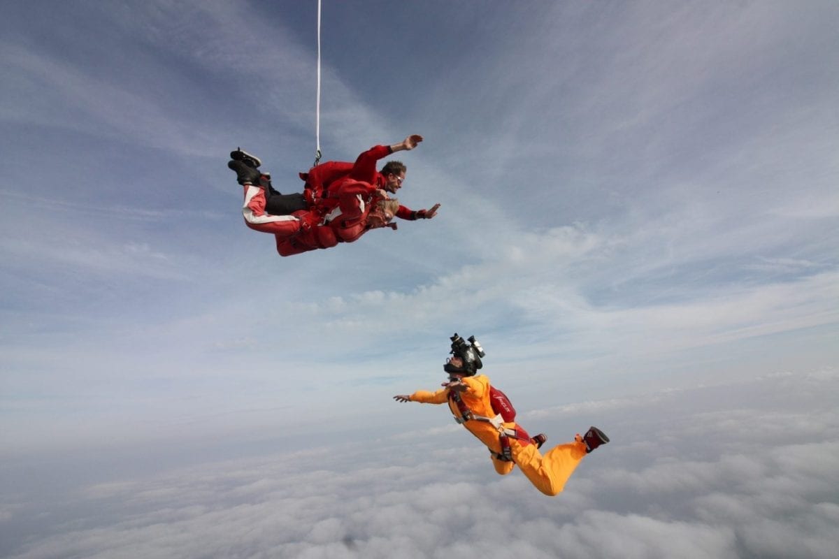Tandem Parachutespringen (Skydive) Hoogste in Nederland: 13.000ft.